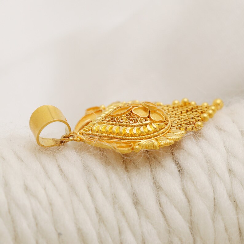 22k Yellow Genuine Gold Dangling Flower Pendant or Locket Handmade ...