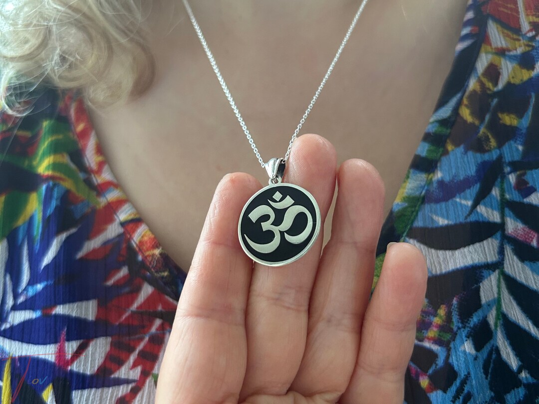 Black Silver Om Necklace Elegant Symbol of Spiritual Grace, Om Symbol ...
