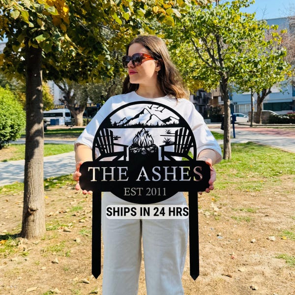 Post Sign Last Name - Etsy