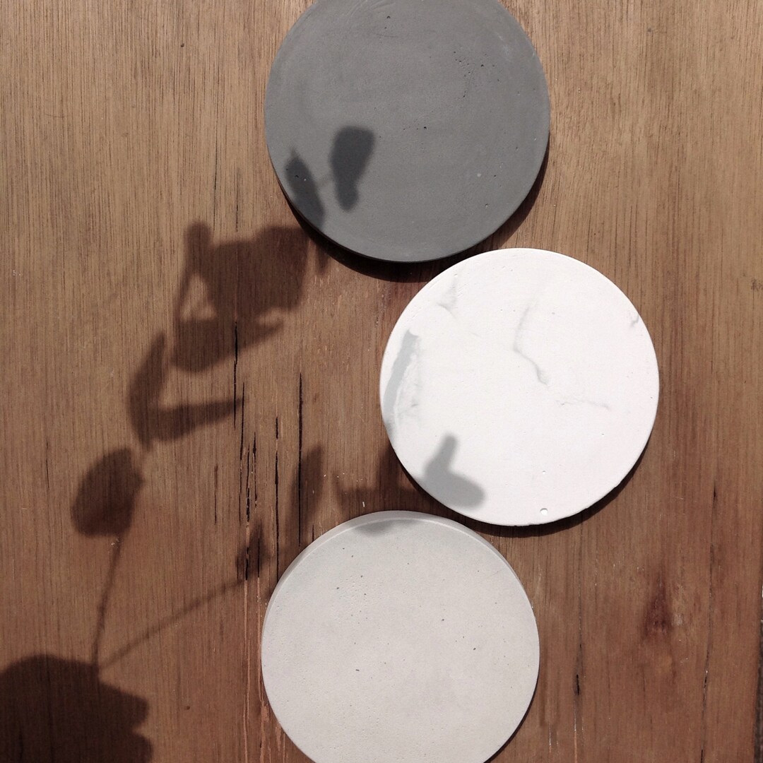 CIRCULAR Cement Coasters Circular Concrete Coasters Minimalist Concrete ...