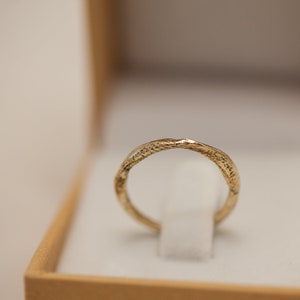 14K Solid Gold Fingerprint Ring With Uneven Texture - Etsy