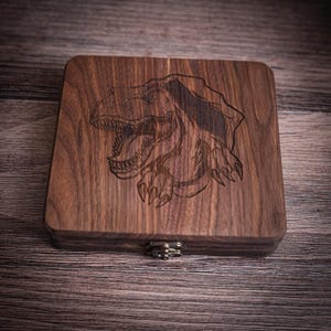 Dino Themed Dice Vault With 11 Piece Dice Set - Etsy
