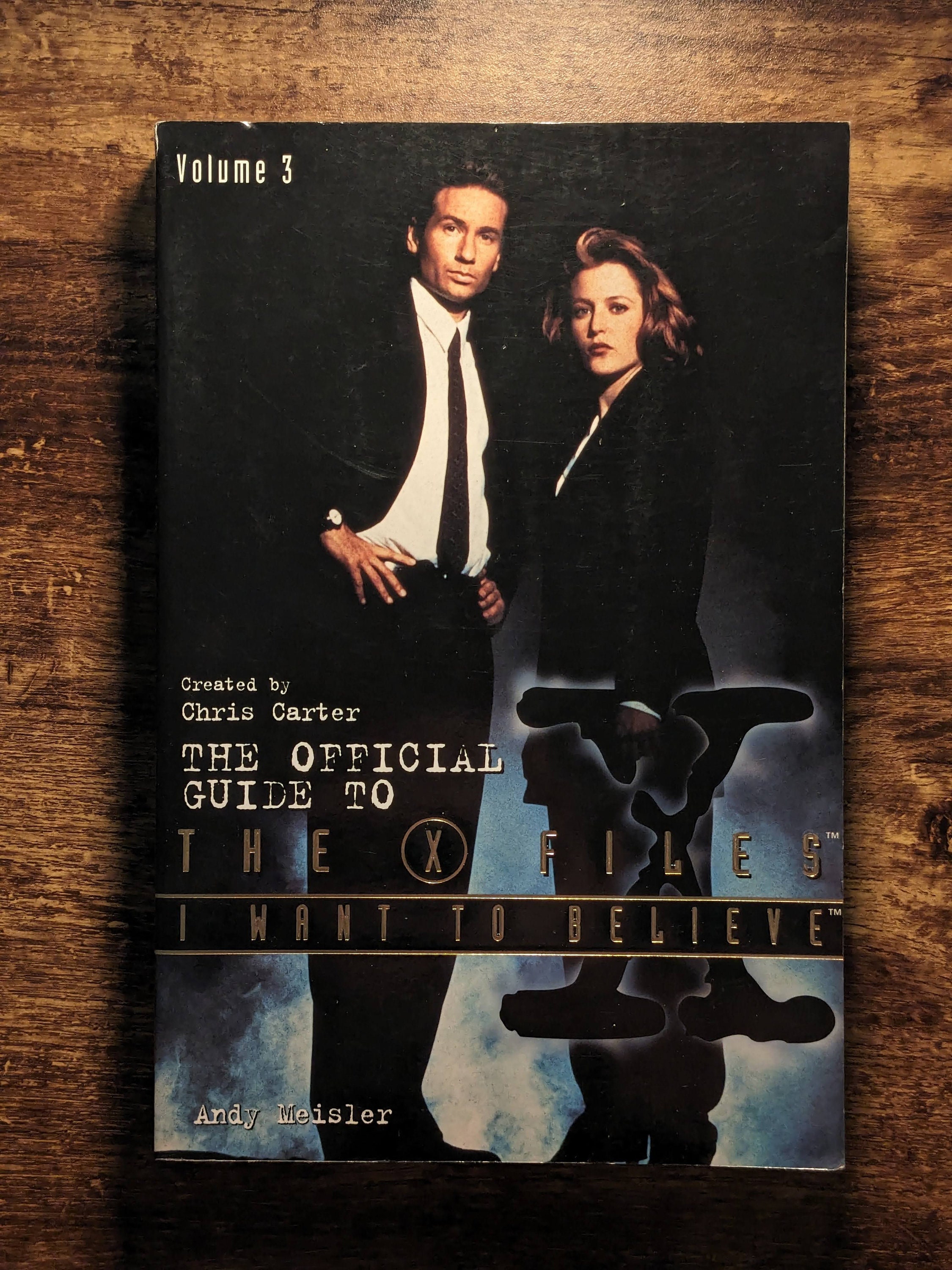 OFFICIAL X-FILES GUIDE Volume 3 by Andy Meisler 90's Science Fiction ...
