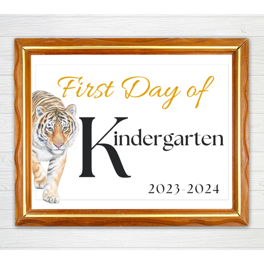 First Day of Kindergarten Printable Sign, 1st Day of School Sign, First ...