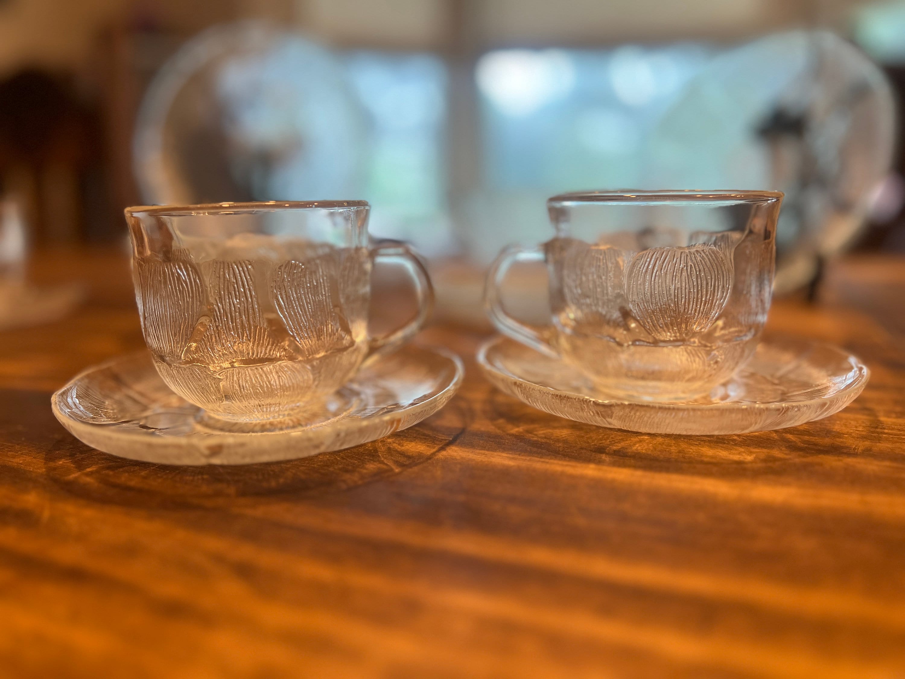 16 Piece Vintage Arcoroc France FLEUR Glassware|plates|cups|saucers ...