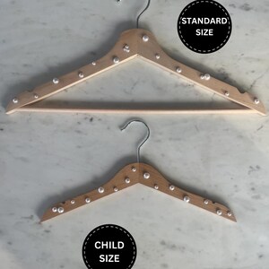 Bridal Wedding Hangers With Pearls and Vinyl - Etsy