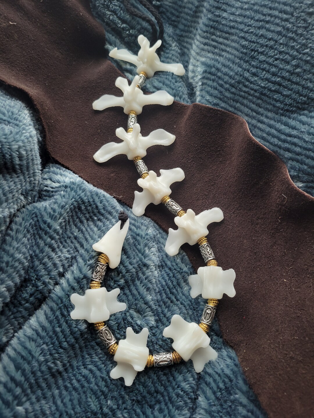 Dragon Bone Tails - Etsy