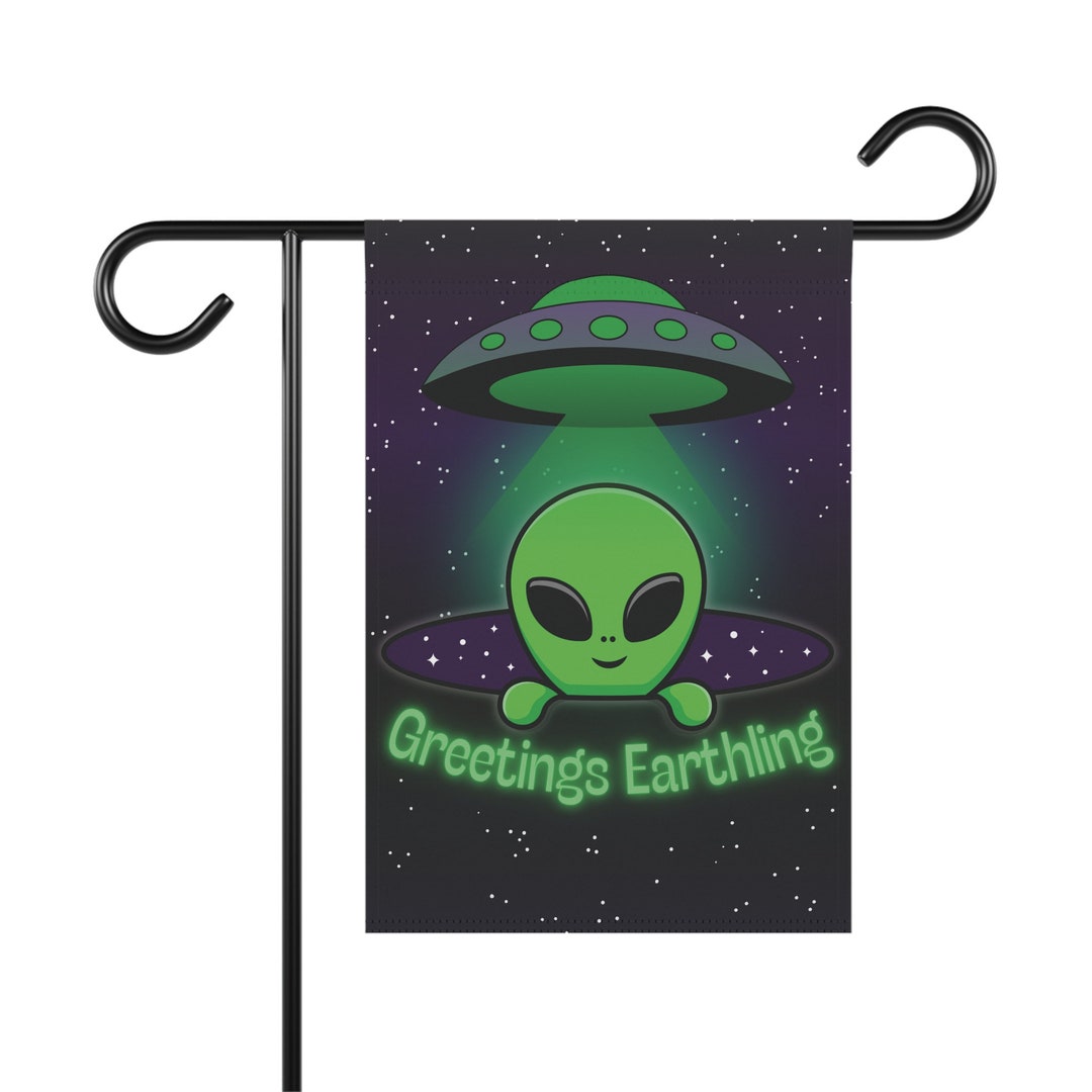 Alien Inspired Halloween Welcome Garden Flag - Greetings Earthling - Etsy