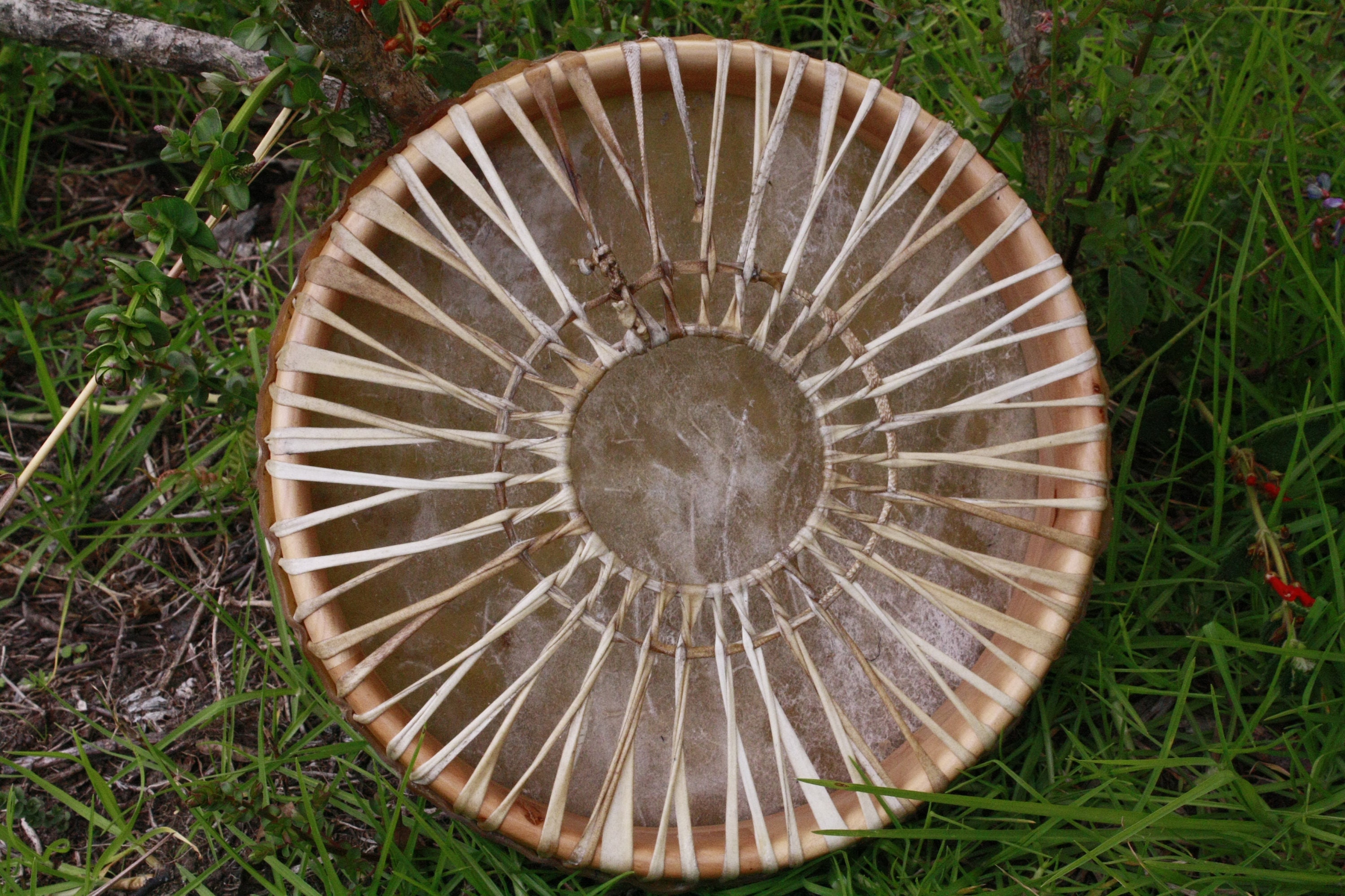 Handmade Native American Rawhide Drum - Etsy