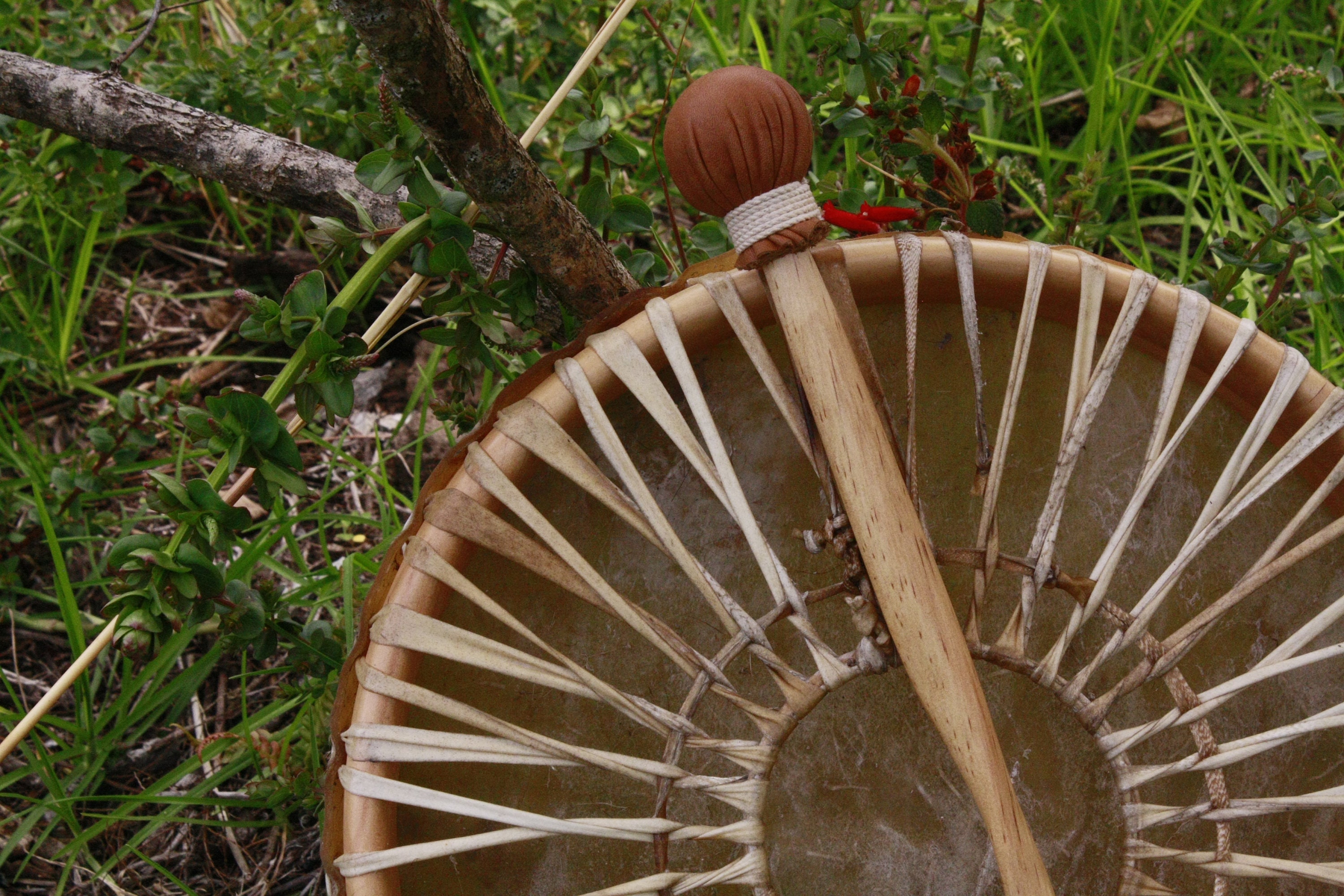 Handmade Native American Rawhide Drum - Etsy