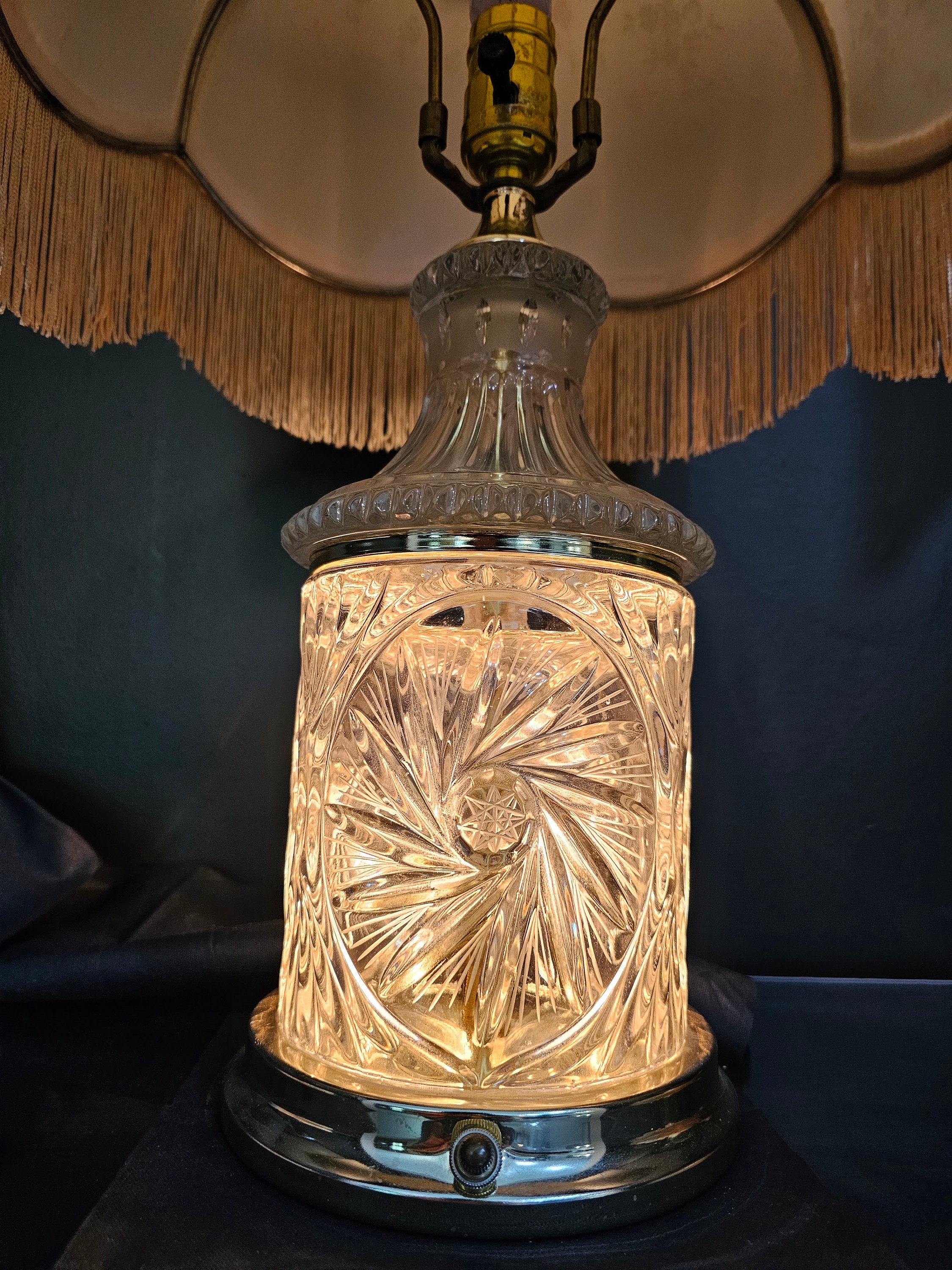 Vintage Lead Crystal Cut-glass Dual Light Lamp With Pinwheel - Etsy