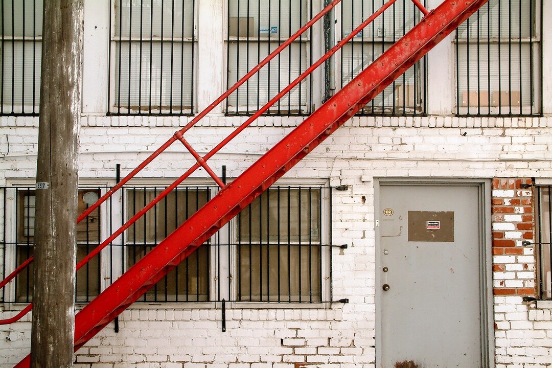Urban Brick Building in an Alley in Kansas, Original Photography - Etsy