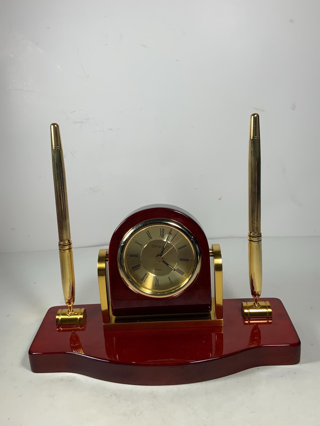 Vintage Things Remembered Mahogany Desk Clock & Gold Desk Pens Set 9 In ...