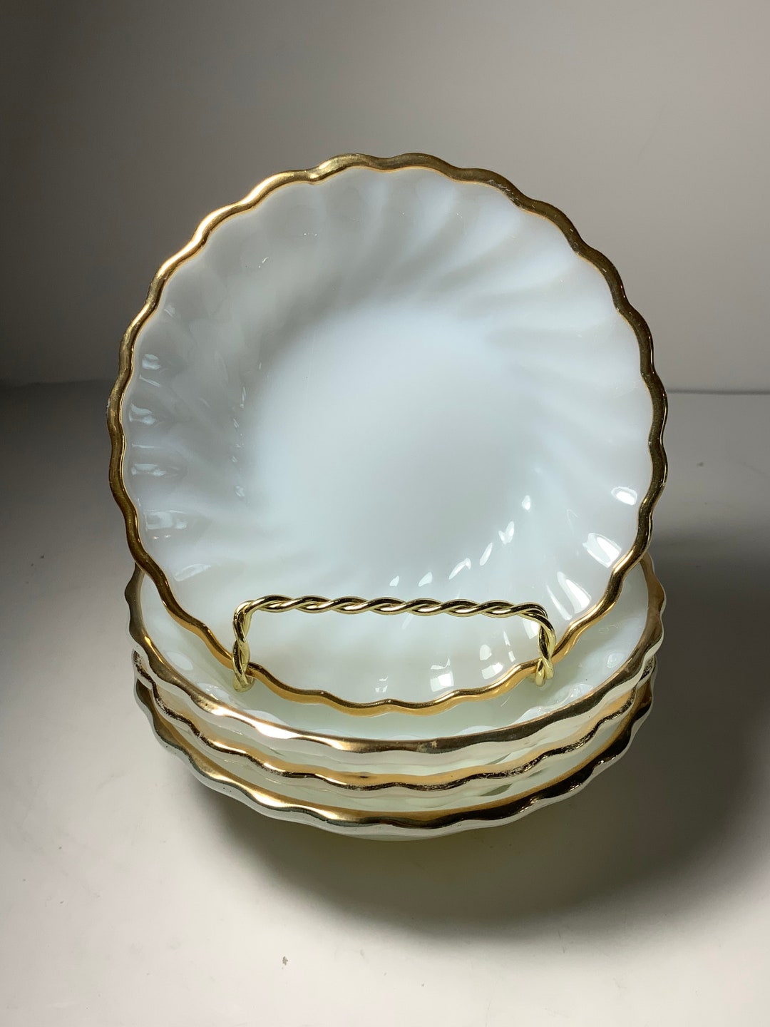 Set of 4 Anchor Hocking Vintage Fire King Milk Glass & Gold Berry ...