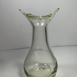 Vintage Hand Blown Sheared Rim Glass Vase 7 In. - Etsy