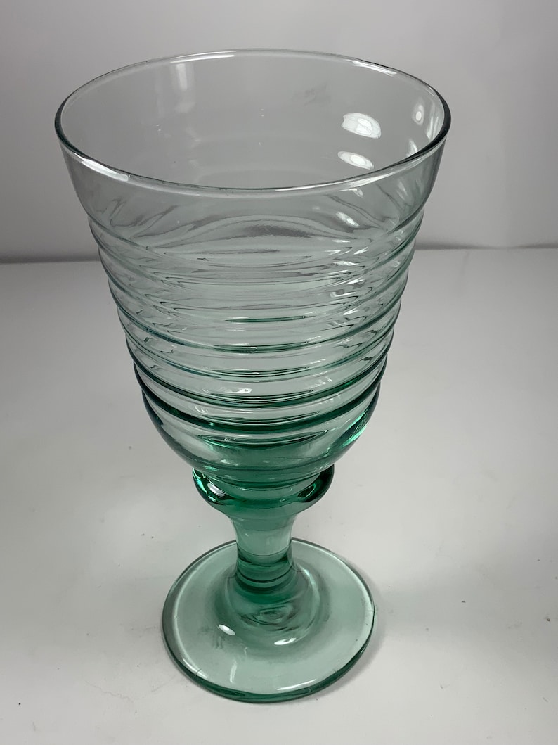 Set of 4 Libbey Sirrus Spanish Green Glass Goblets 6.25 In. - Etsy