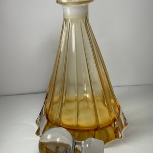 Rare Vintage Honey Amber Skirted Glass Liquor Decanter & Stopper 11 In ...
