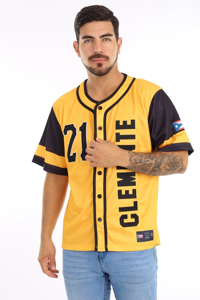 Clemente Pirates Jersey #21 With Puerto Rican Flag - Limited Edition ...