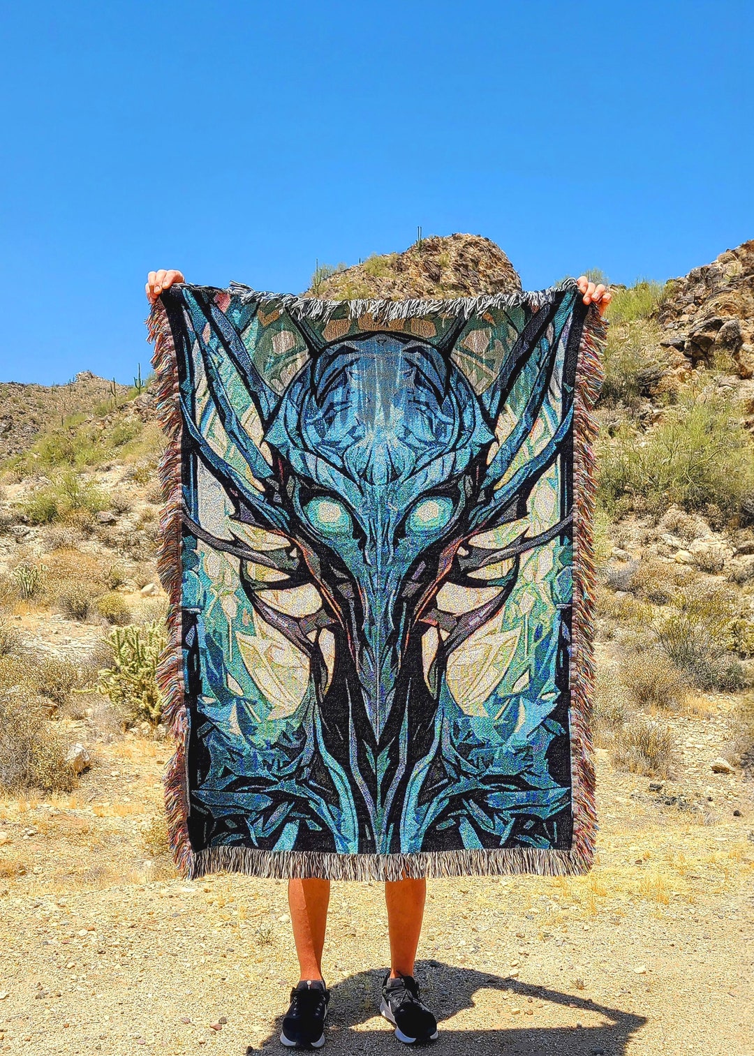 Astraea Alien Blanket, Xenomorph Design, Sci-fi Woven Throw, Space ...