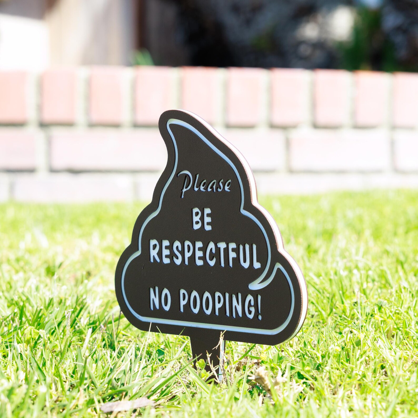 No Pooping Dog Sign – Funny Poop Emoji, Recycled Plastic Yard Art - Etsy