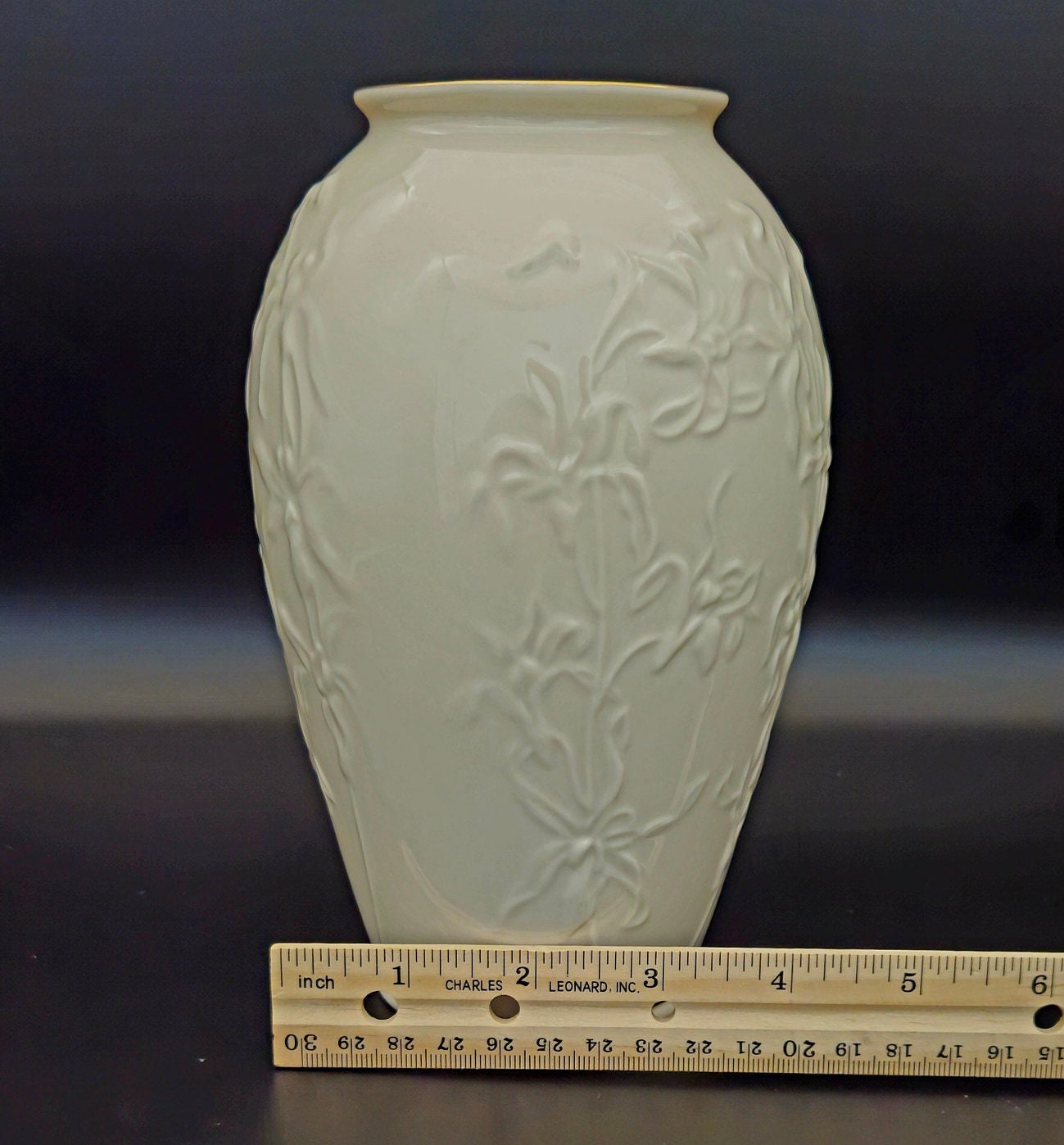 Vintage Lenox Vase Porcelain Masterpiece Collection Embossed Flower ...