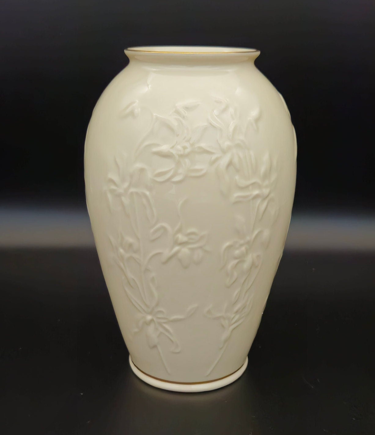 Vintage Lenox Vase Porcelain Masterpiece Collection Embossed Flower ...