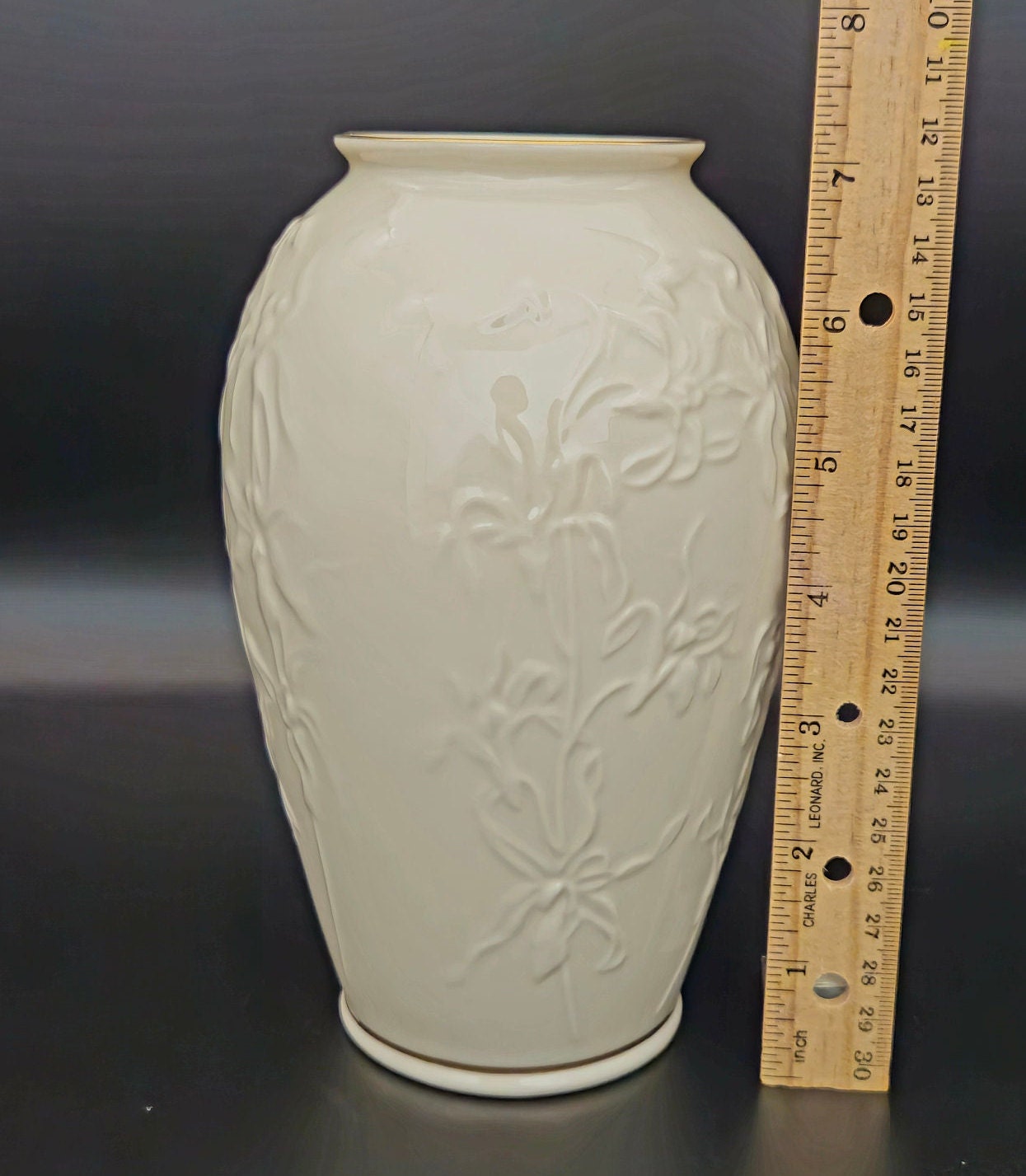 Vintage Lenox Vase Porcelain Masterpiece Collection Embossed Flower ...