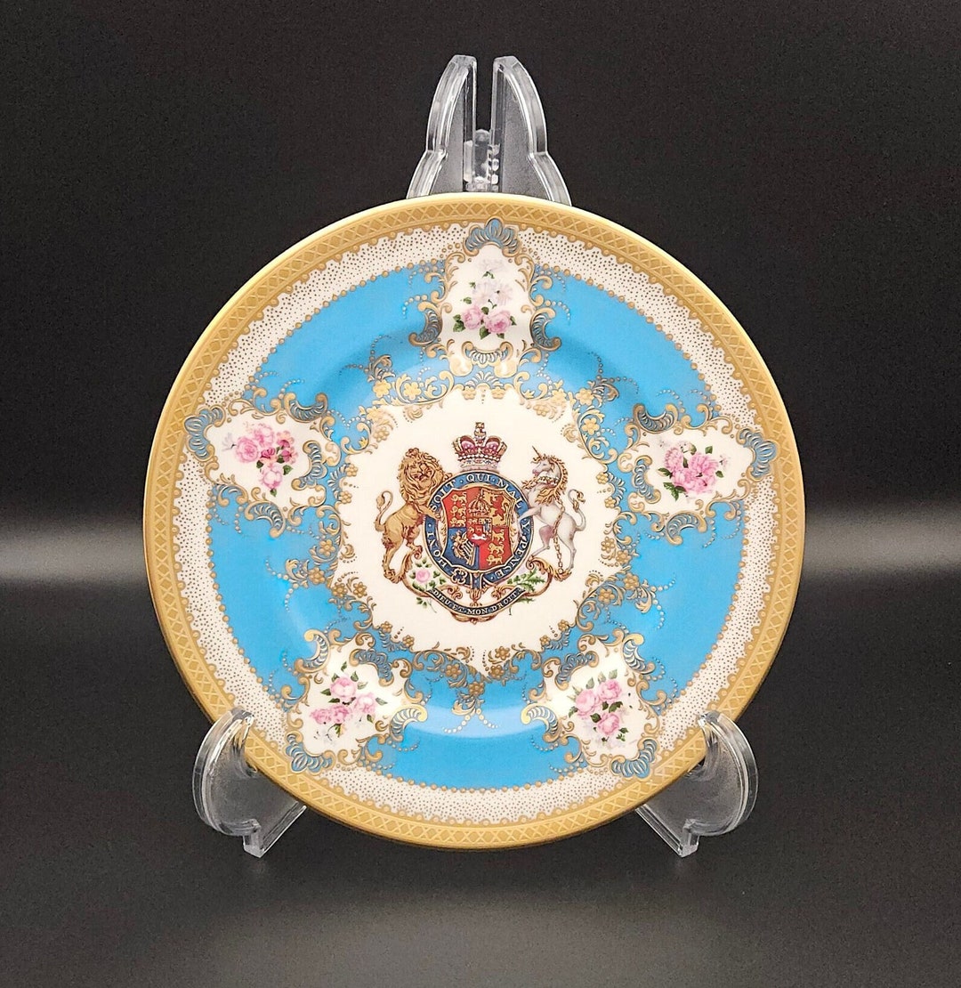 Rare Porcelain Plate - by the Royal Collection - Coat of Arms Pattern ...