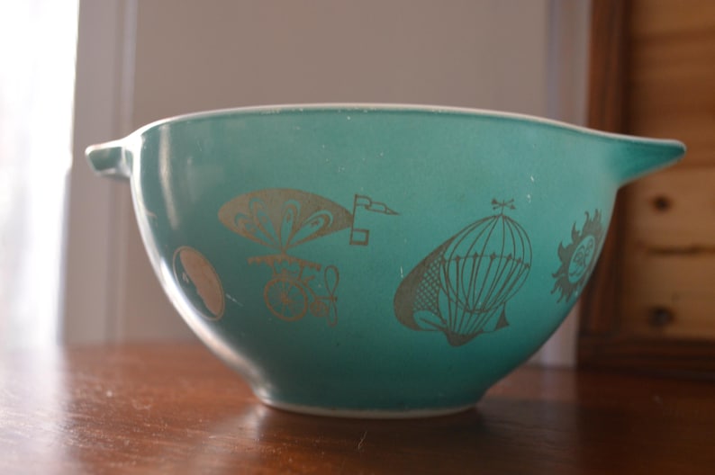 Rare Vintage Pyrex Hot Air Balloon Chip and Dip Set: 1958 Limited ...