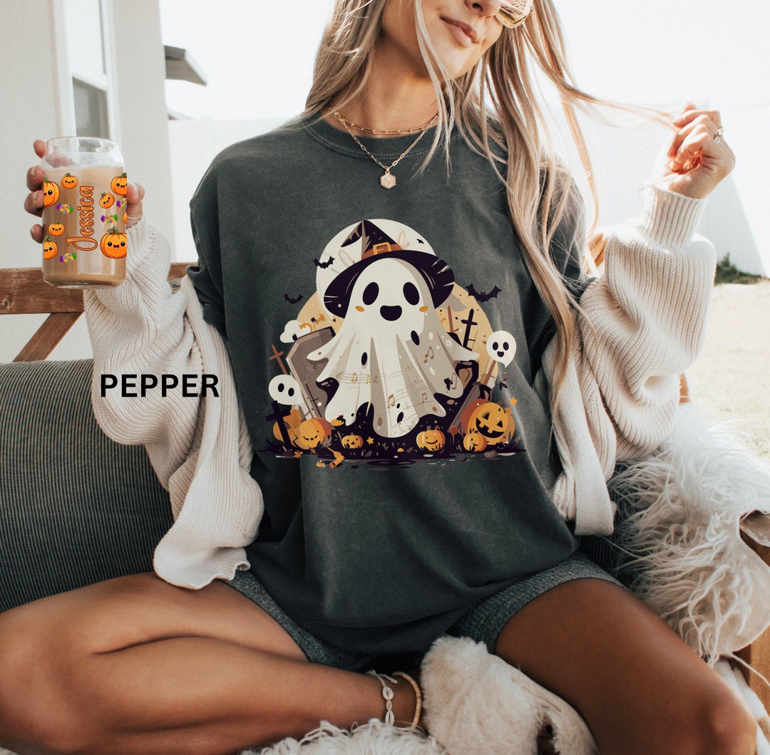 Comfort Colors Spooky Halloween Celebration T-shirt Ghostly Graphic Tee ...