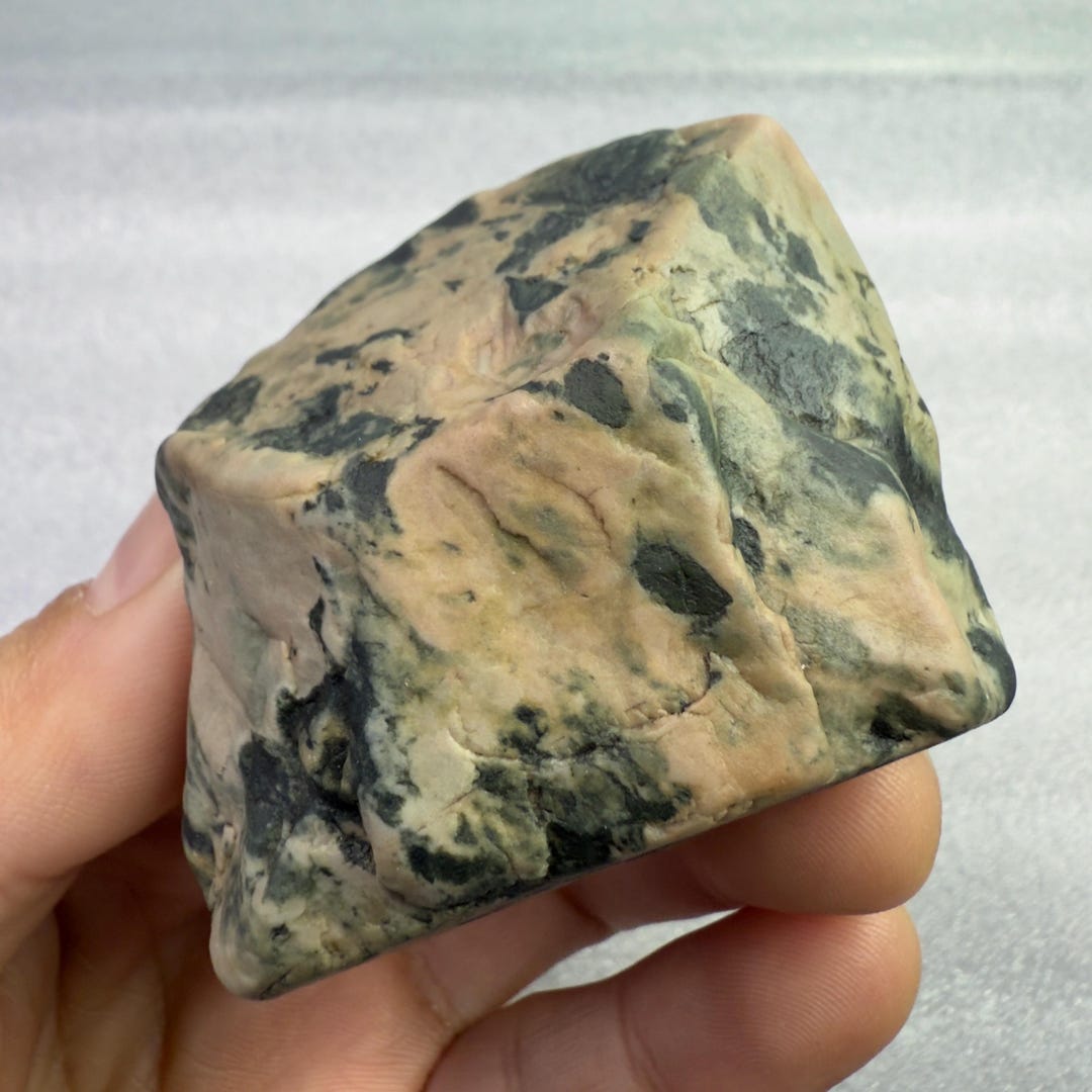Native American Carving Stone Tool – Sedona, AZ, Green, Pink & Beige - Etsy