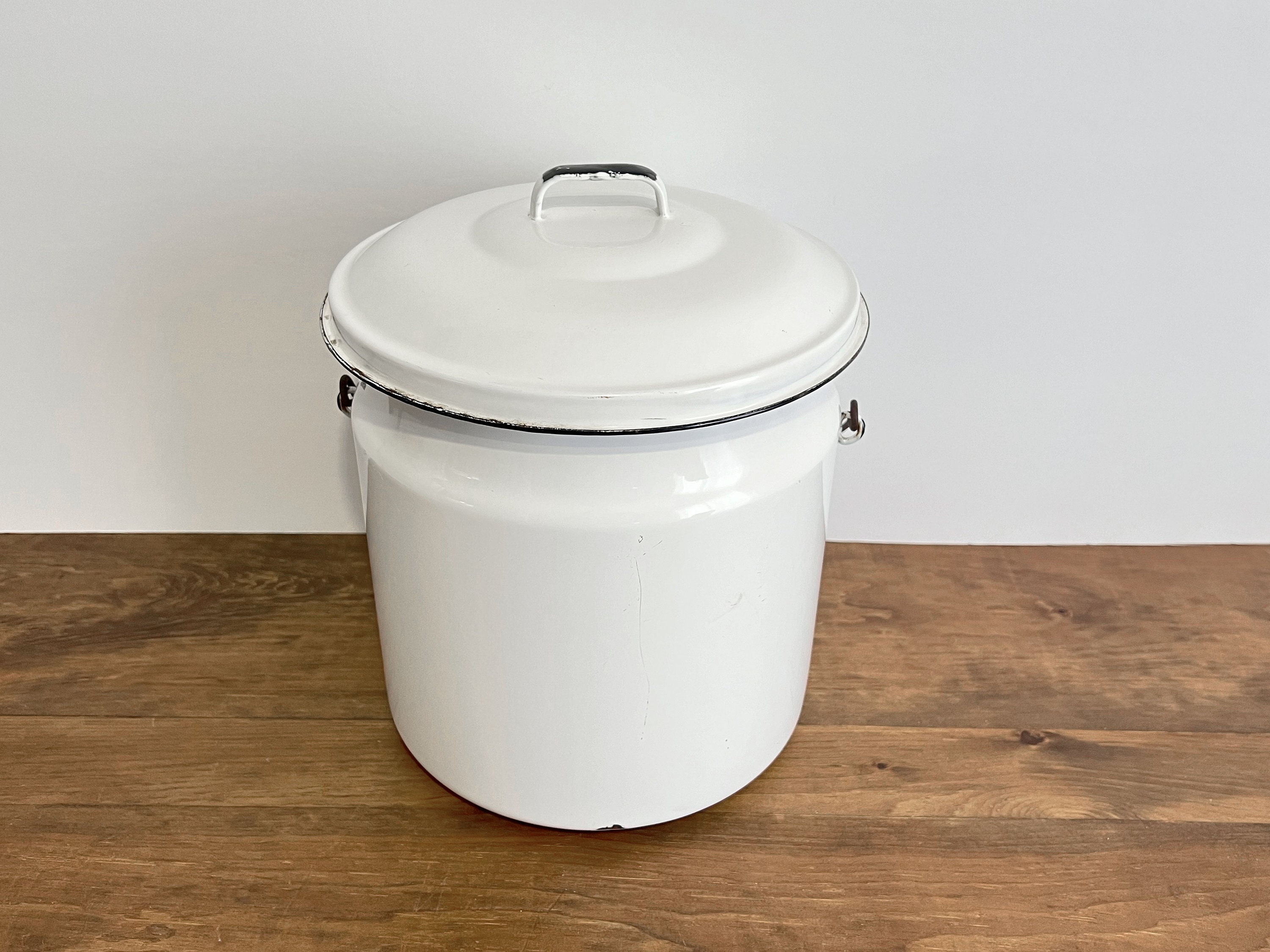 Vintage White Enamelware Chamber Pot With Lid and Wood Handle Slop ...