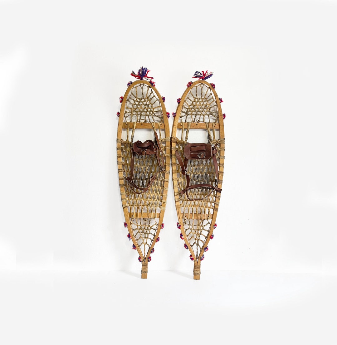 Vintage Village Huron (first Nation) Indian Pom Pom Snowshoes 34 ...