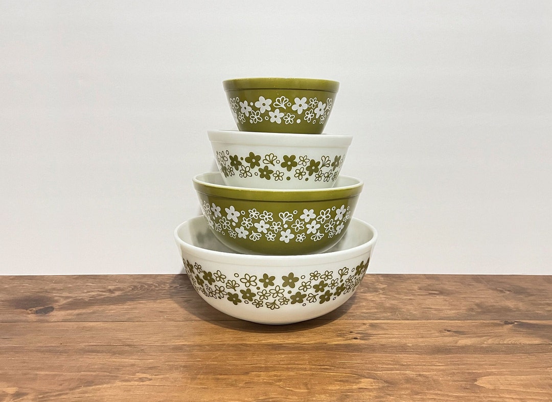 Vintage Pyrex Spring Blossom Mixing Bowl Set of 4 441,442,443,444 Green ...