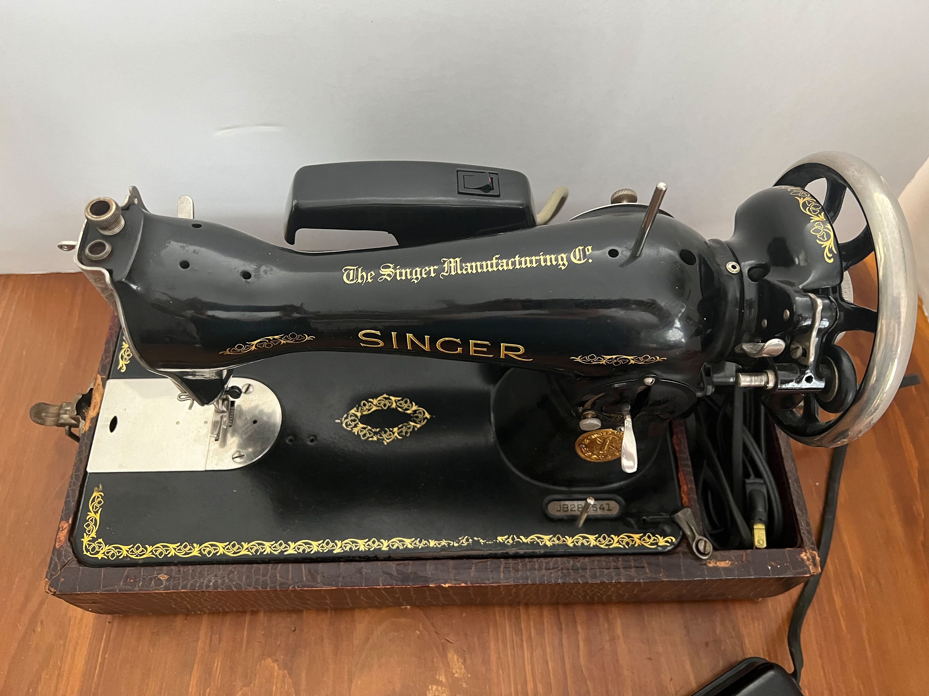 Antique 1936 Singer Sewing Machine With Case Singer Simanco 125270 - Etsy