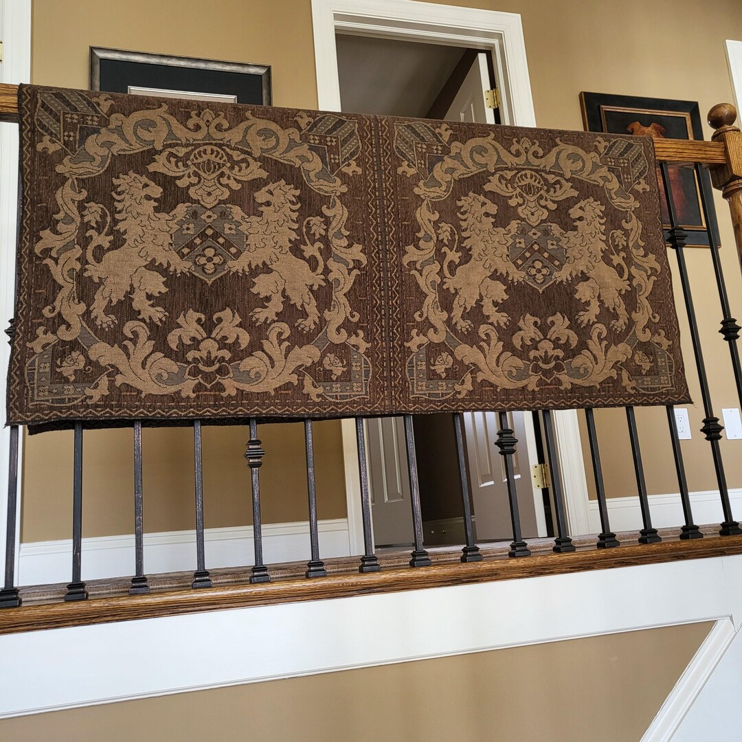 Hearst Castle / Pindler Lion Crest Fabric, Can Use as Throw or Display ...