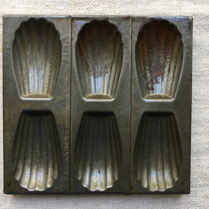 Vintage Madeleine Tin Molds and Pastry Baking Metal Ware, Old Patina ...