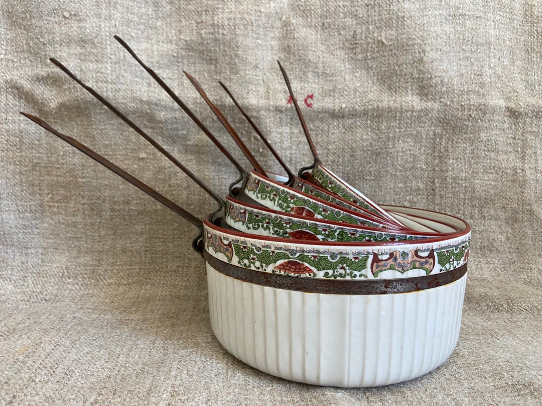 Rare Find! Complete Set of 6 Aluminite Porcelain Deep Pans, Vintage ...