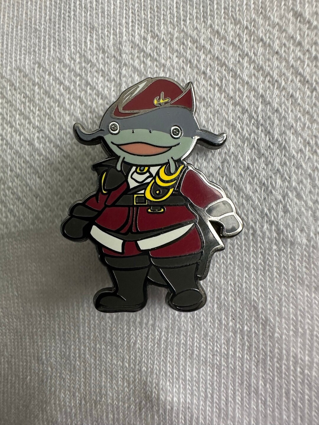 FFXIV Namazu Red Mage Hard Enamel Pin - Etsy