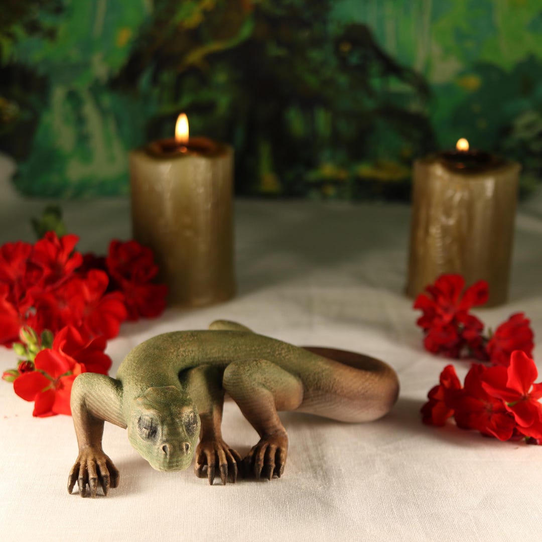 Lizard Figurine Lizard Gift Gecko Figurine Wooden Lizard Lizard Dragon ...