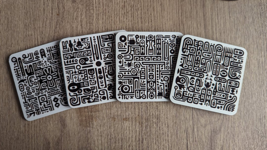 Sgraffito Graffiti | Set of 4 Sgraffito Effect Modern Graffiti Square ...