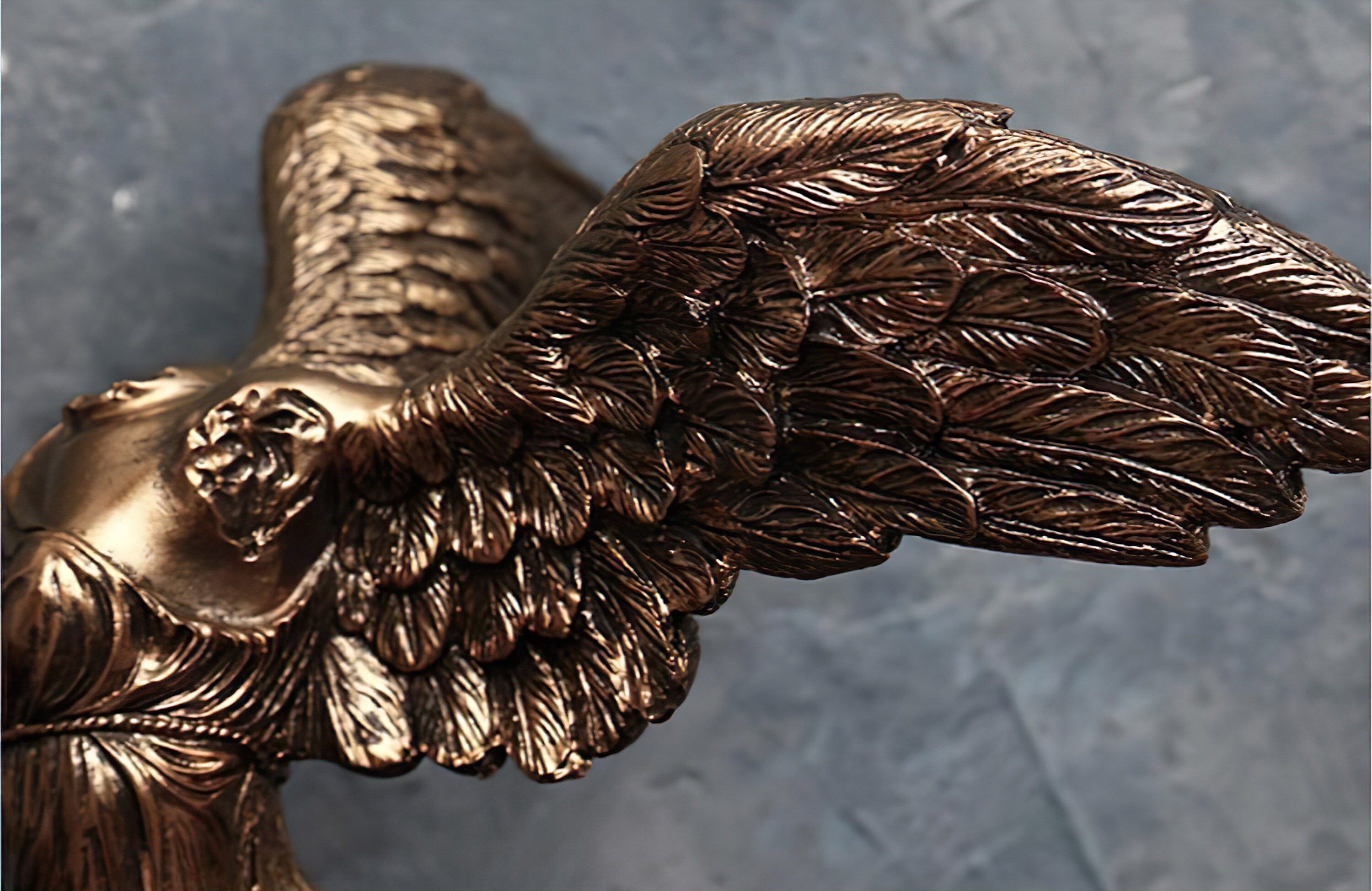 Winged Victory of Samothrace Statue, Greek Goddess Statue, Victory ...