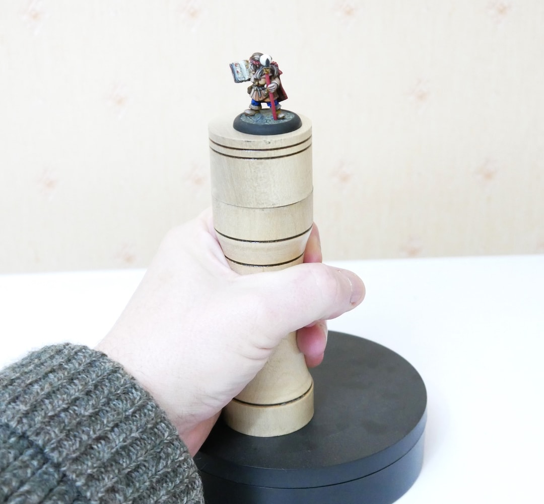 Miniature Painting Handle With Magnetised Top and Swappable Caps. Hand ...