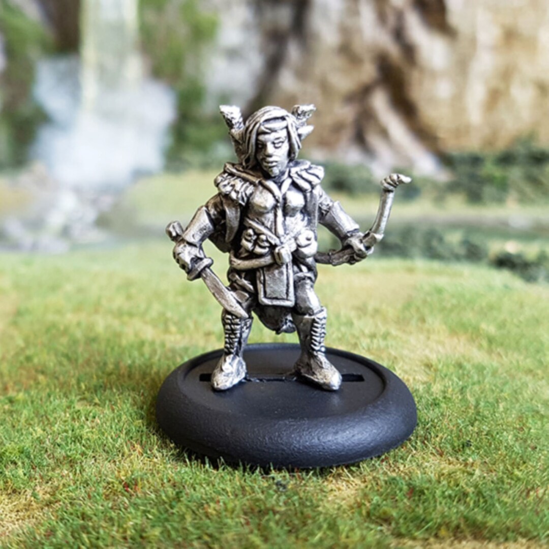 Female Elf Fighter - D&D - Frostgrave - Pathfinder - Metal RPG Fantasy ...
