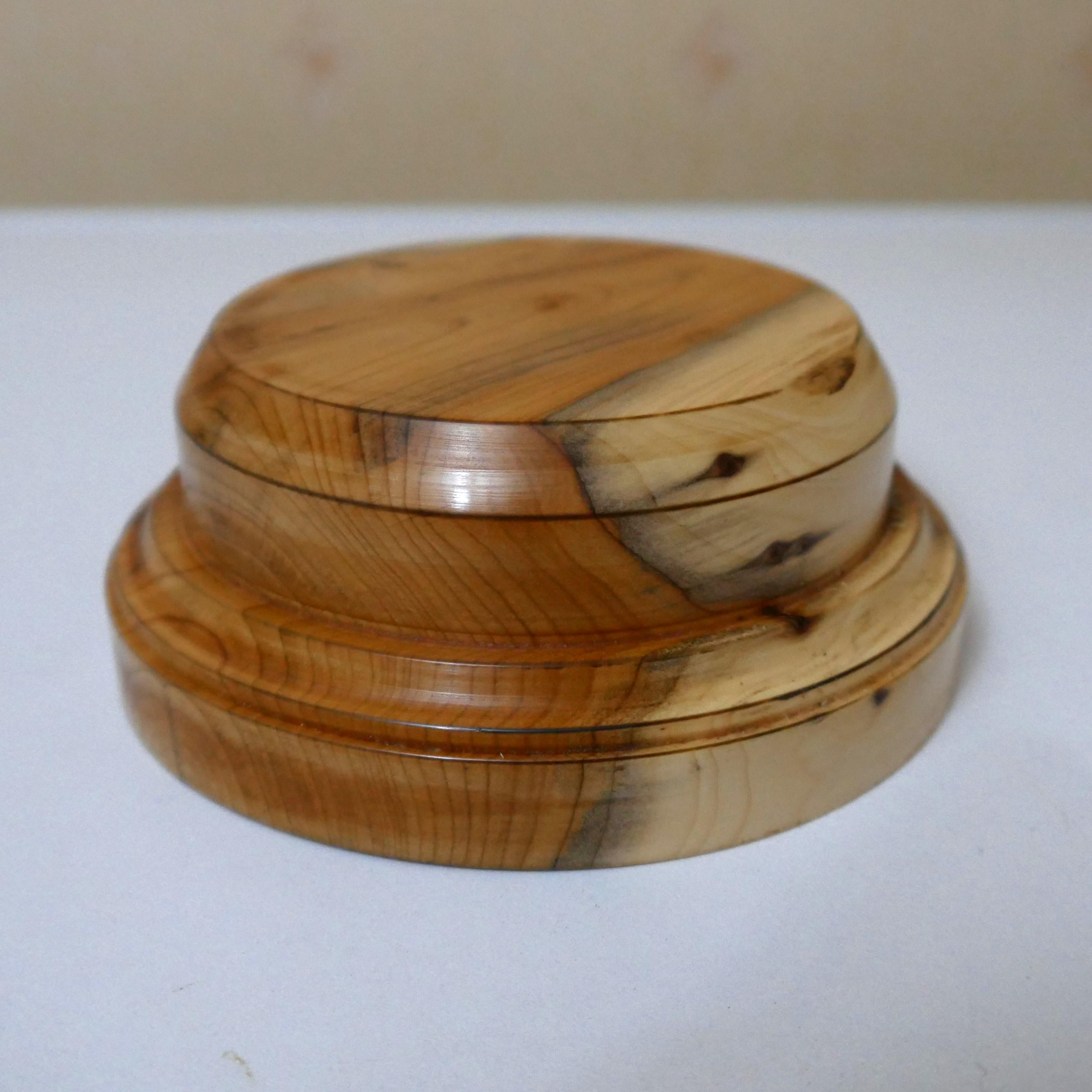 Yew Wood Display Plinth. Suitable for Warhammer 40K and Role Playing ...