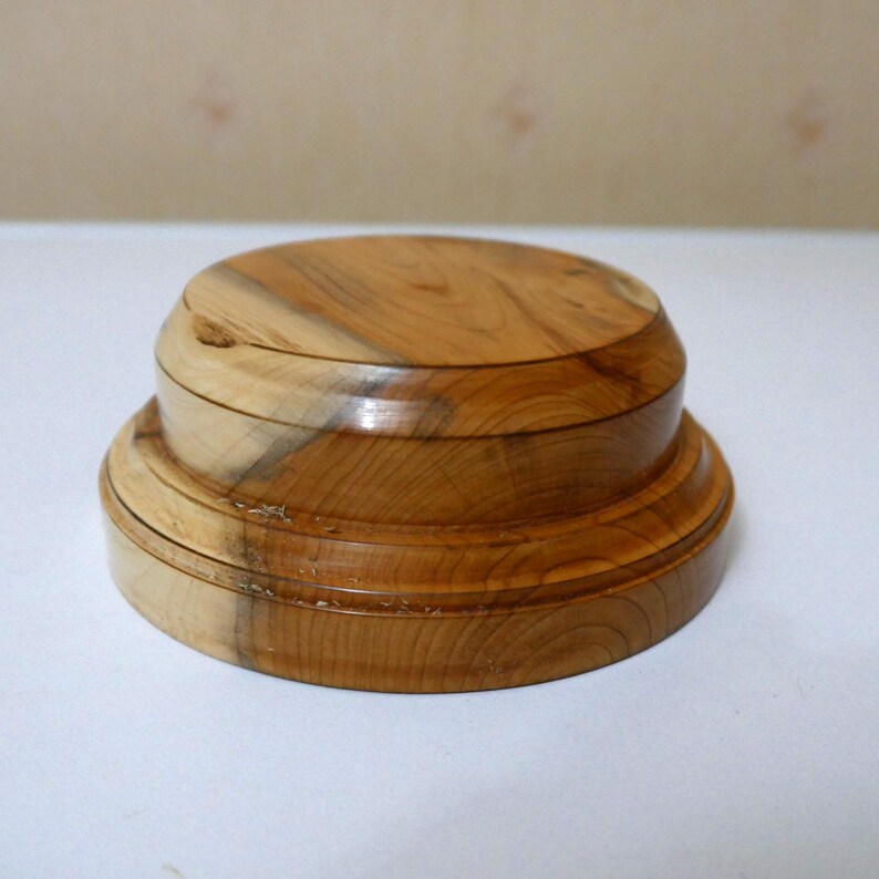 Yew Wood Display Plinth. Suitable for Warhammer 40K and Role Playing ...