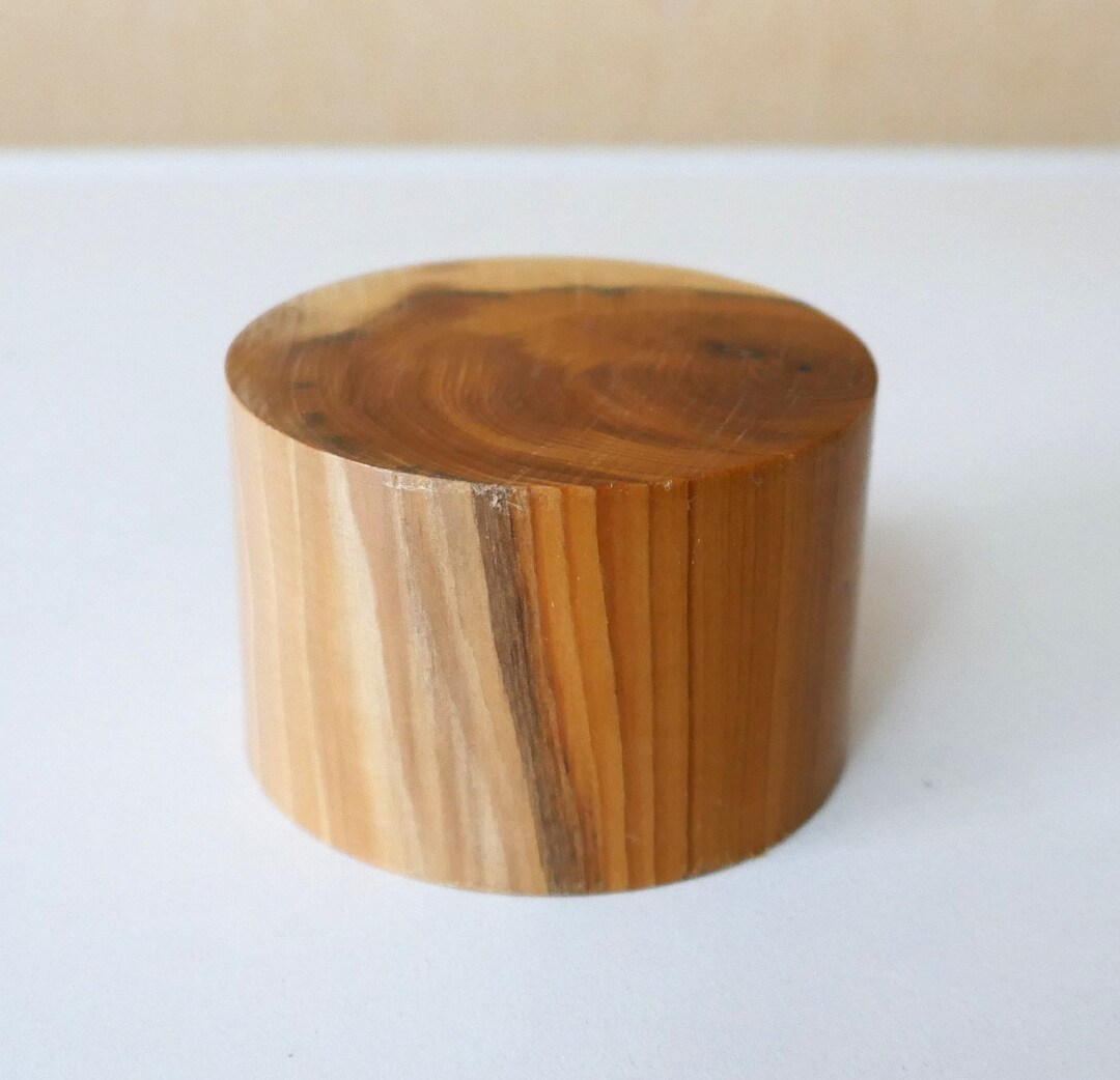 Hard Wood Display Plinth English Yew. Suitable for Warhammer 40K and ...