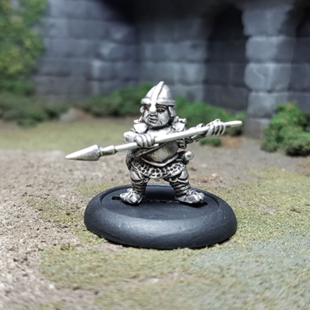 Female Halfling Fighter - D&D - Frostgrave - Pathfinder - Metal RPG ...