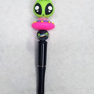 Alien Spaceship Pen, 3D Alien Beaded Pen, Bestseller, Cute Beaded Alien Pen, Extraterrestrial ...