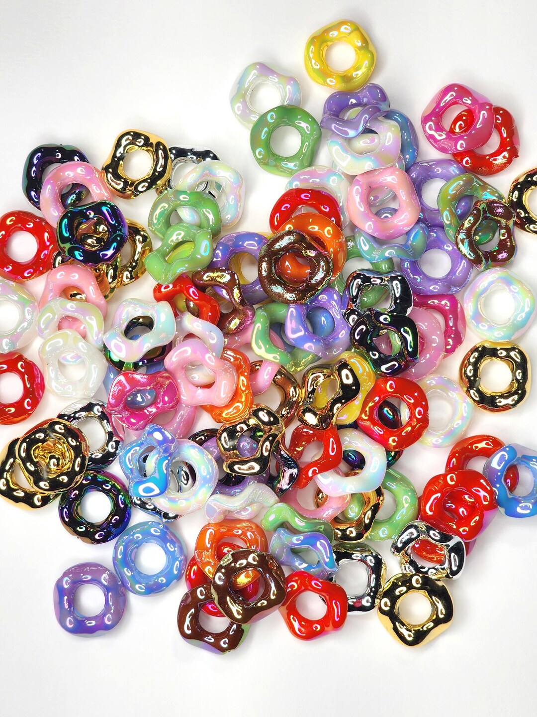16mm Shiny Wavy Spacers Random Color 20 Pack, Mix Color Spacer Beads ...